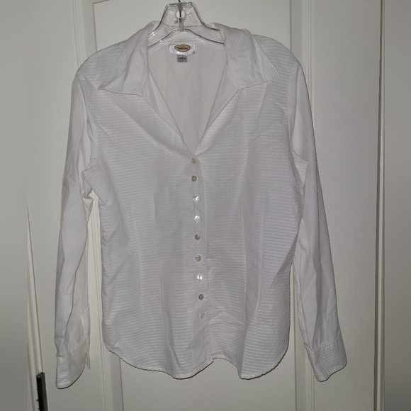 Talbots | Tops | Talbots White Cotton Buttonup Shirt With Vneck | Poshmark
